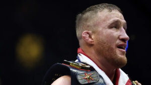Justin Gaethje explique pourquoi son visage est resté intact face à ...